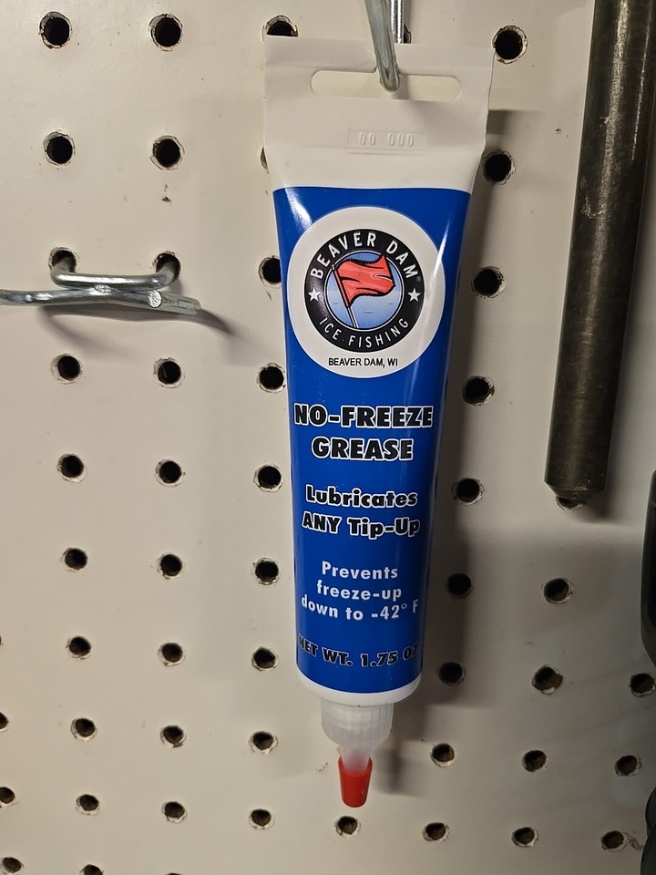 Beaver Dam No Freeze Tip Up Grease 1.75oz BDG-20 Ice Fishing Trap ...