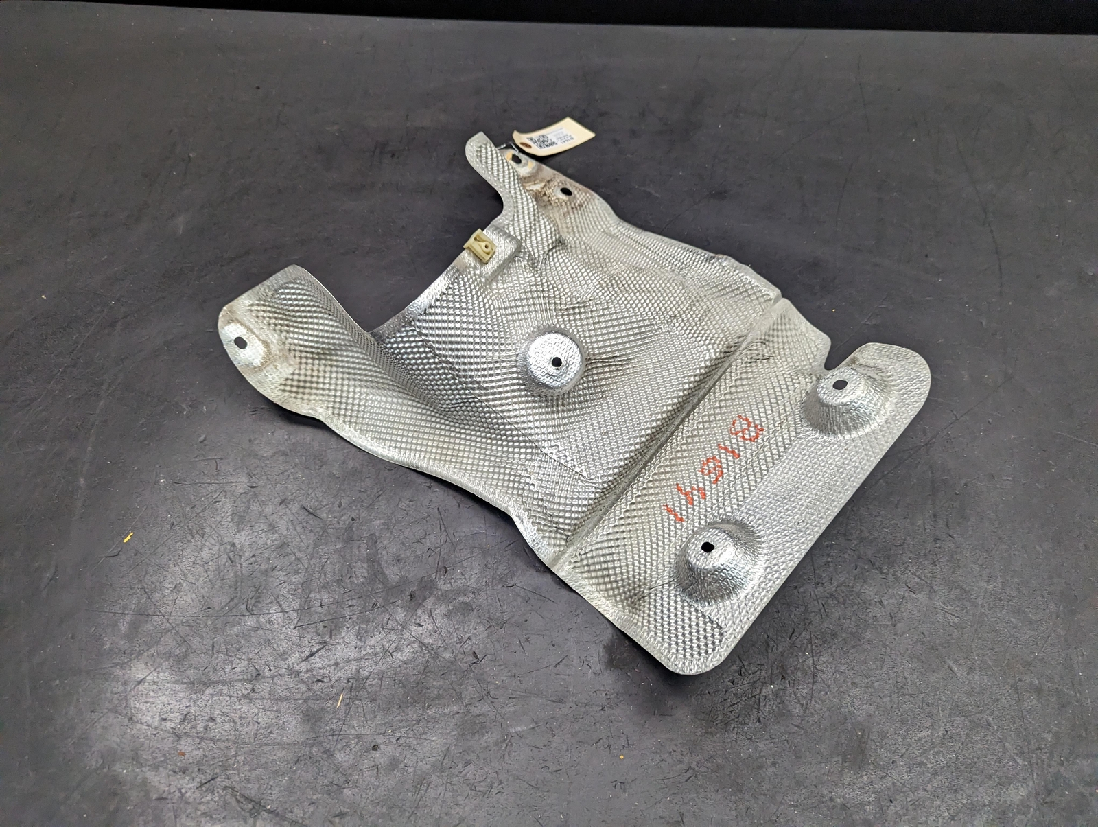 Engine Mount Heat Shield 2018 BMW X1 51487290782 | eBay