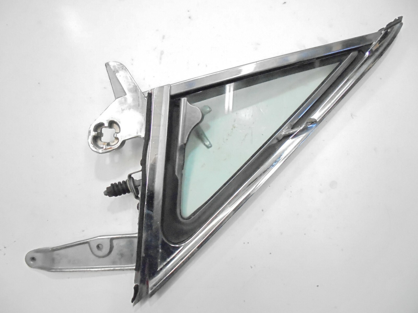 1967-1968 Mustang Vent Window Glass Assembly - Tinted - Passenger | eBay