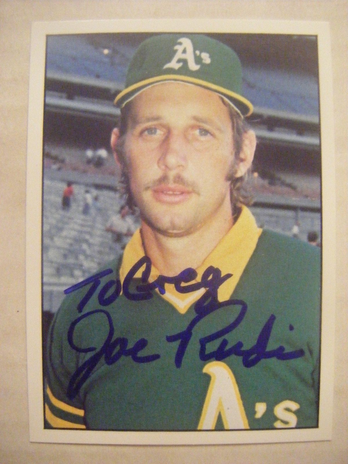 JOE RUDI signed A's 1975 SSPC baseball card AUTO Autographed ANGELS RED ...