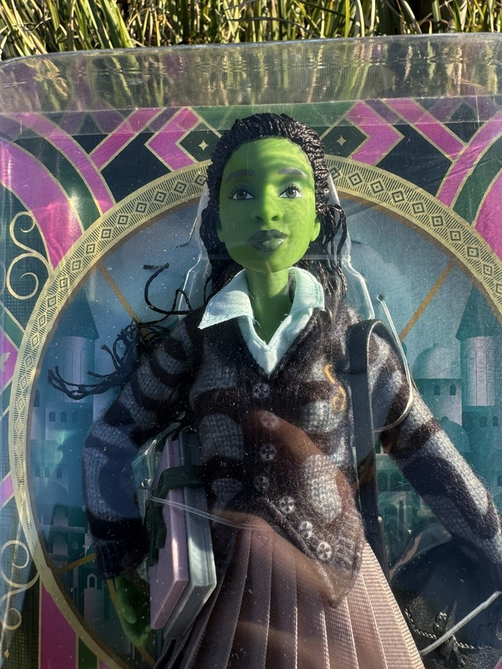 MISPRINT Wicked Elphaba at Shiz University Fashion Doll - Collectible ...