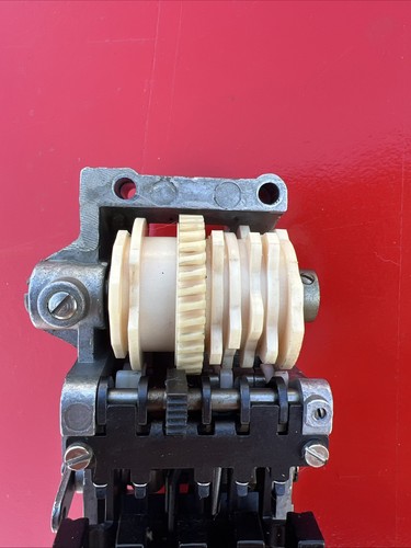 Pfaff 1222 Automatic Stitch Mechanism With Cam Stacks | eBay