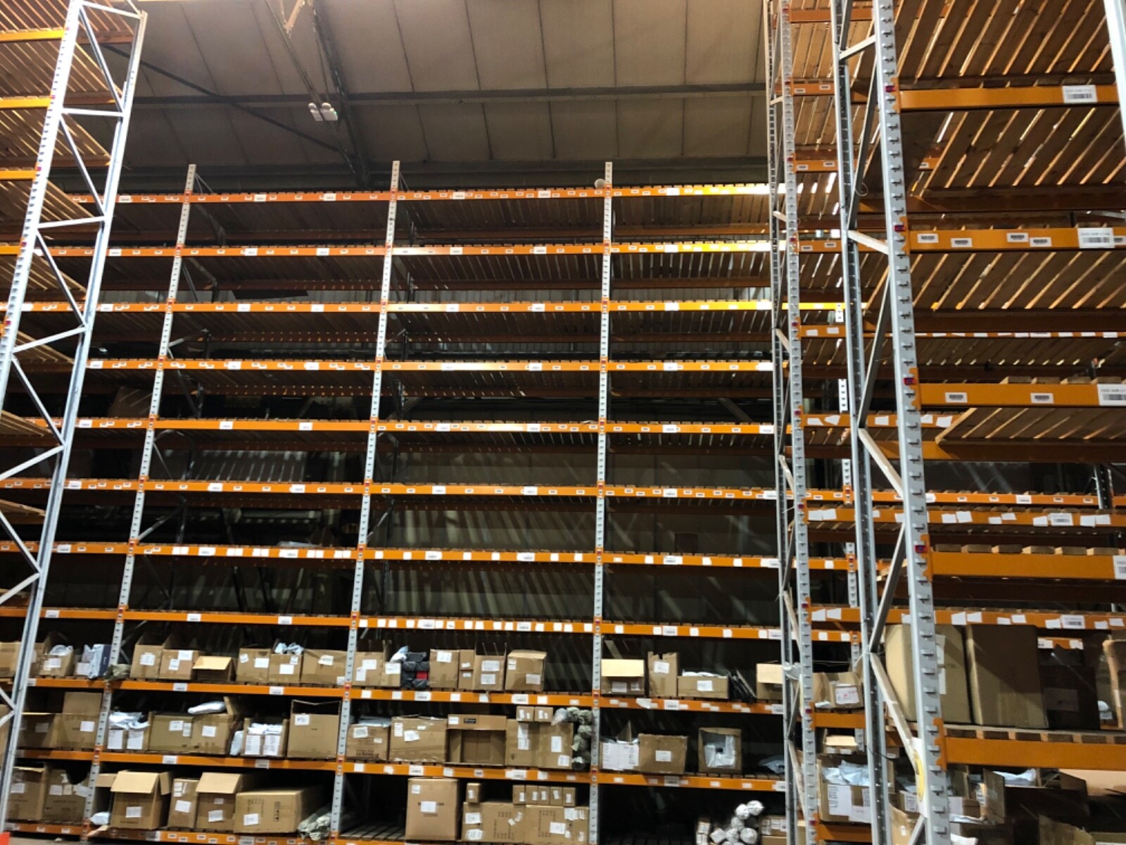 HEAVY DUTY WAREHOUSE PALLET RACKING Upright 8m x 1050mm Beams 2.7m plus ...