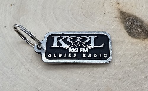 VINTAGE KOOL 102FM OLDIES RADIO KEYCHAIN LAS VEGAS RADIO STATION | eBay