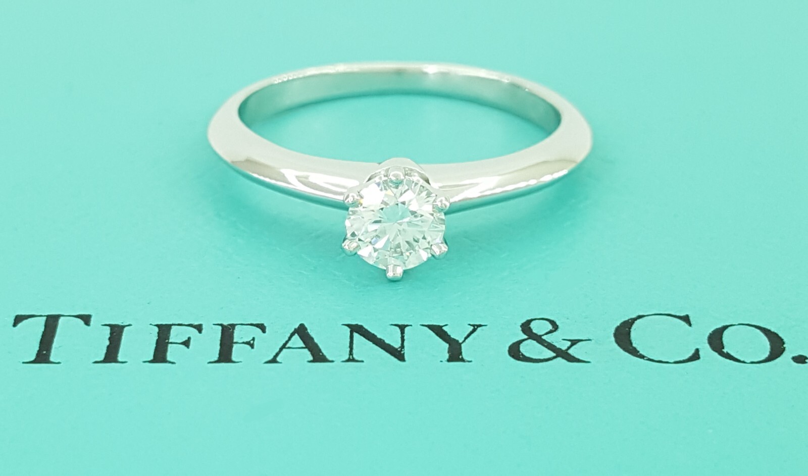 Tiffany & Co Round Diamond Solitaire Platinum Engagement Ring 0.3 ct ...