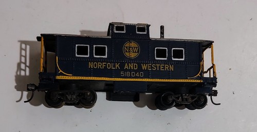 Norfolk & Western Ry Ho Scale Caboose 518040 Kitbash | eBay