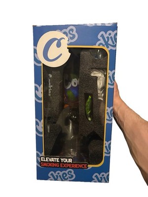 Cookies Water pipe Bong & Pipe Smoking Set With Grinder & Sockets ...