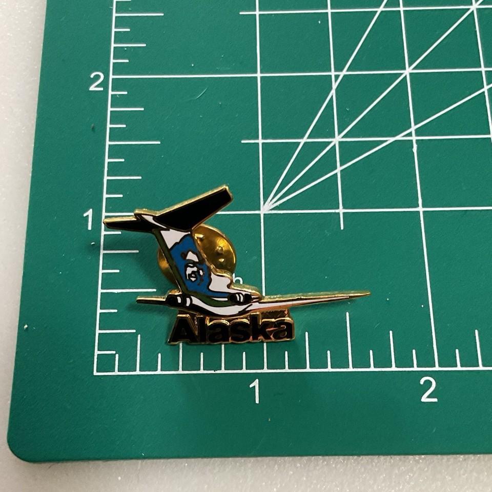 Alaska Airlines Tail Spotting Native Logo Pin DA1 | eBay