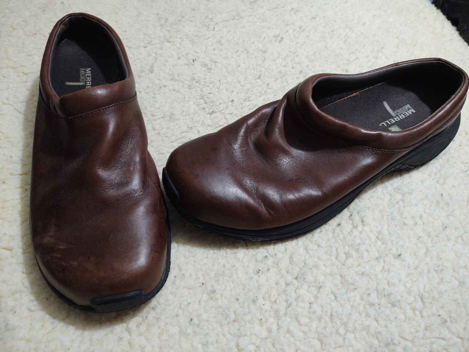 Merrell Moc Men's Encore Groove Bug Brown Leather Sli… - Gem