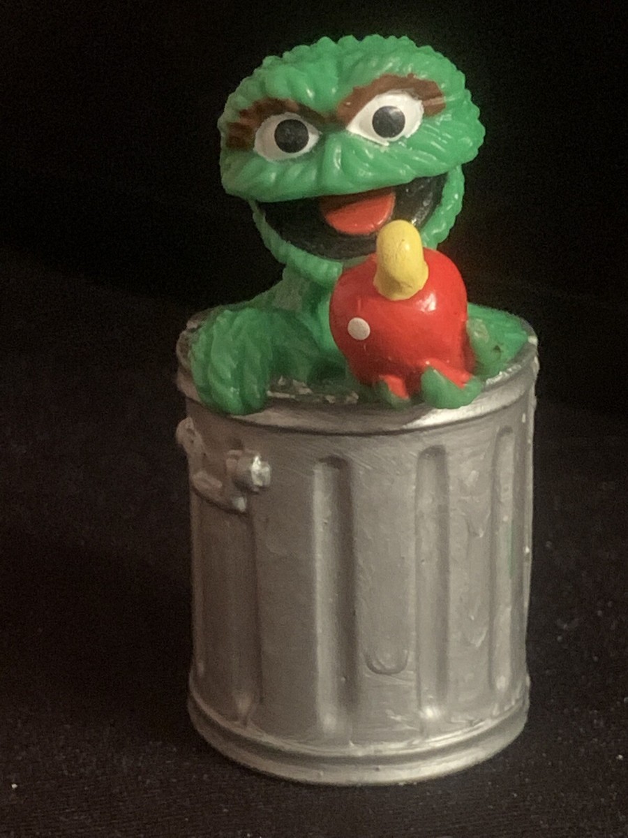 Oscar The Grouch Trash Can Sesame Street Oscar The Grouch Trashcan!