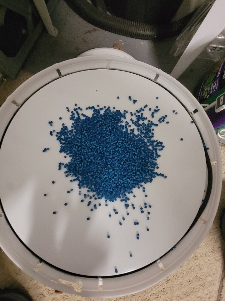 Ferrox AQ Rainproof Slug & Snail Bait. Iron Phosphate 3% 50lb Bags | eBay