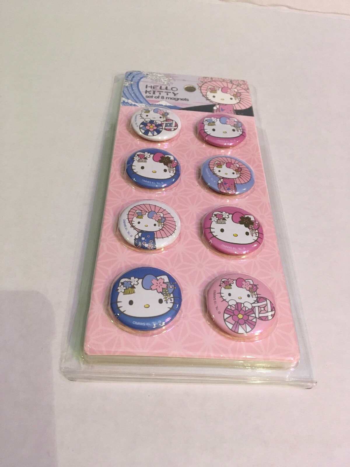 NEW Hello Kitty Set Of 8 Magnets $29.99 + Free Shipping | eBay