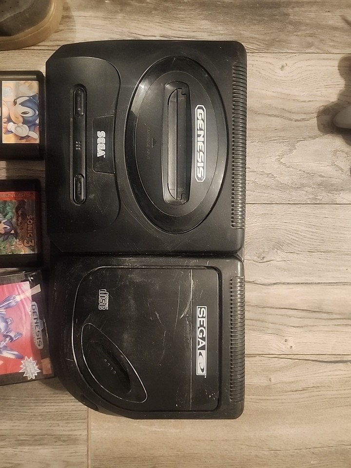 SEGA GENESIS & SEGA CD, 11 games, 2 controllers, cd power supply only ...
