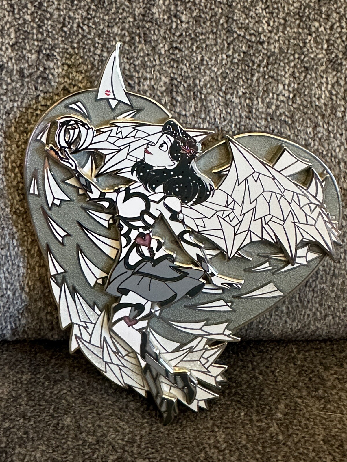 Disney Fantasy Pin Draconic Heroines Paperman Meg Pingoddess Le 40 | eBay