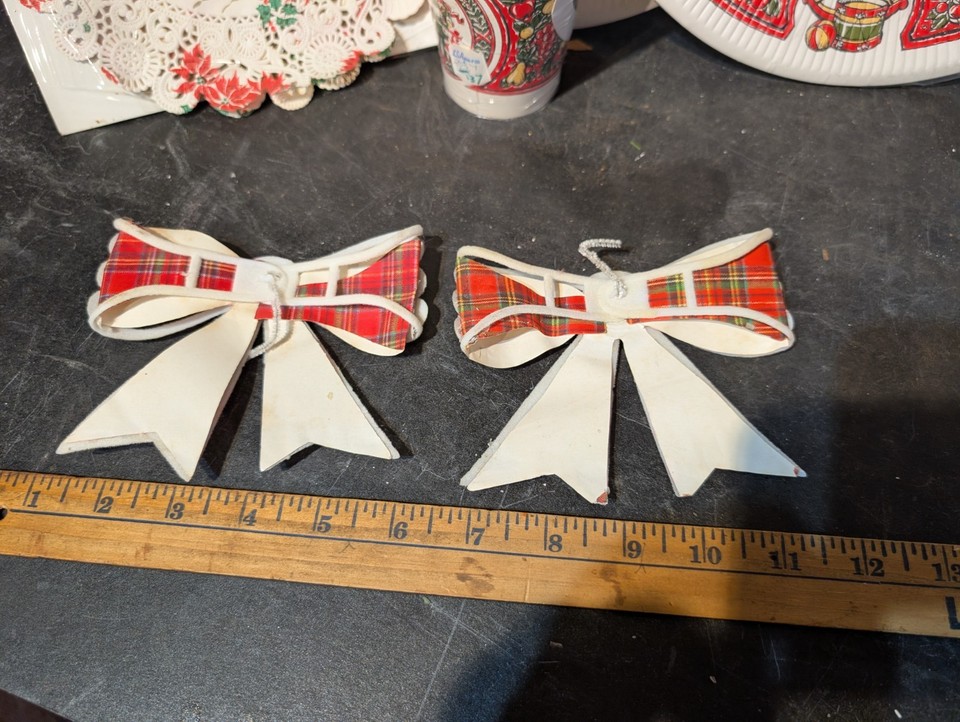 Vintage Set Of Hallmark Christmas Paper Plates Napkins L.S. Ayres ...