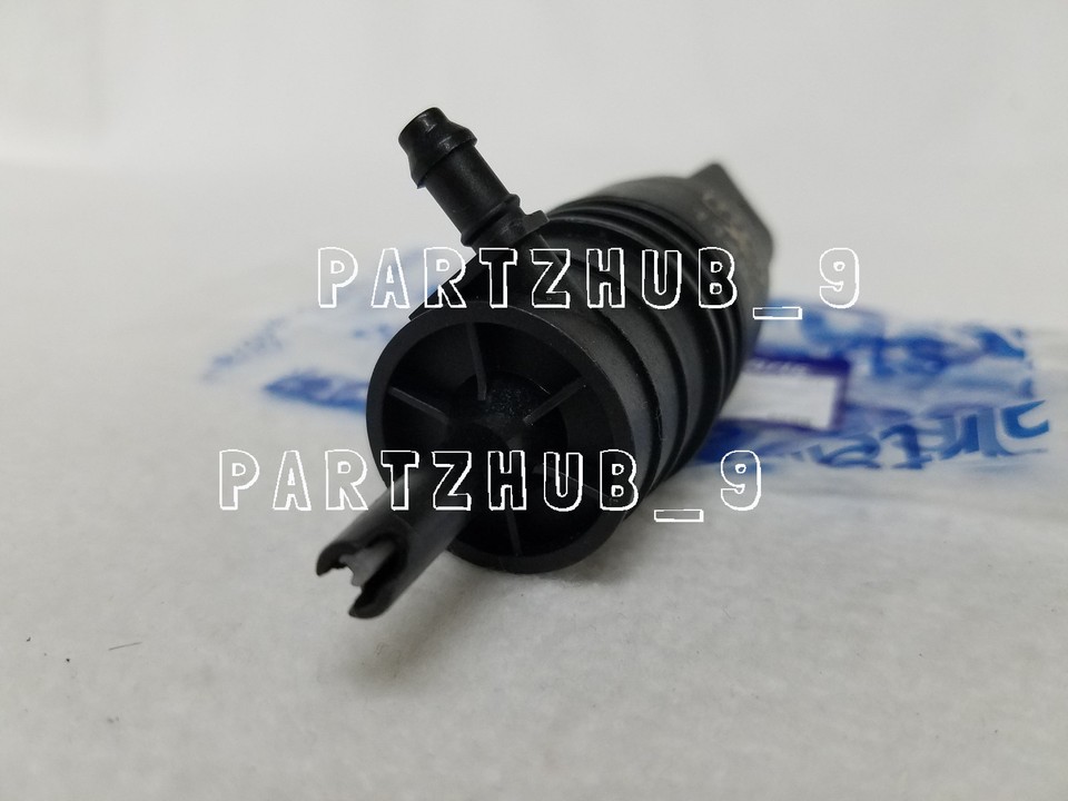 Windshield Washer Pump 67128362154 for BMW E46 E38 E39 E60 E65 X3 E53 ...