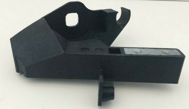 Genuine Mercedes-Benz C-class W205 Front Right Axis Bracket A2056203501 ...