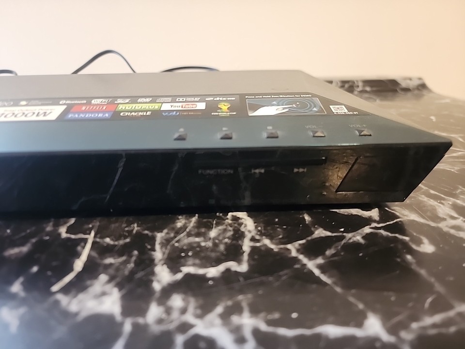 Sony BDV-E3100 Blu-Ray 3D DVD Player Home Theatre System Bluetooth HDMI ...