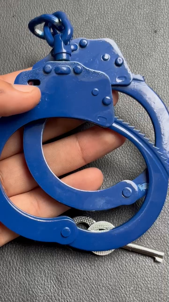 Blue Colour maximum Handcuffs I metal handcuffs I Adjustable I with 2 ...