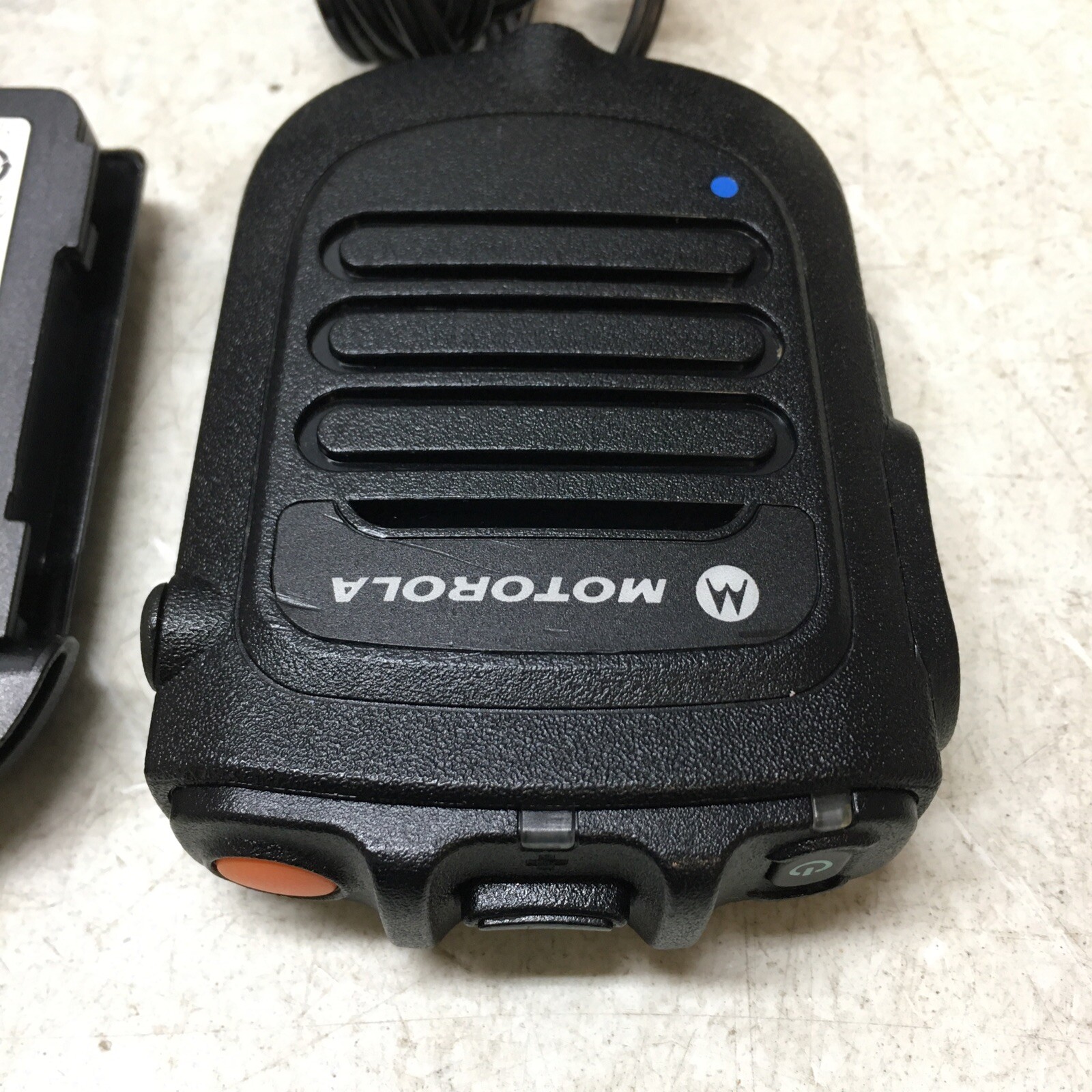 Motorola PMMN4095 RLN6554 Wireless Bluetooth Speaker mic w Charger for ...