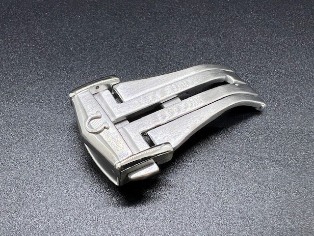 Omega Style Brushed Deployant Clasp in Black or Silver - 18mm or 20mm ...