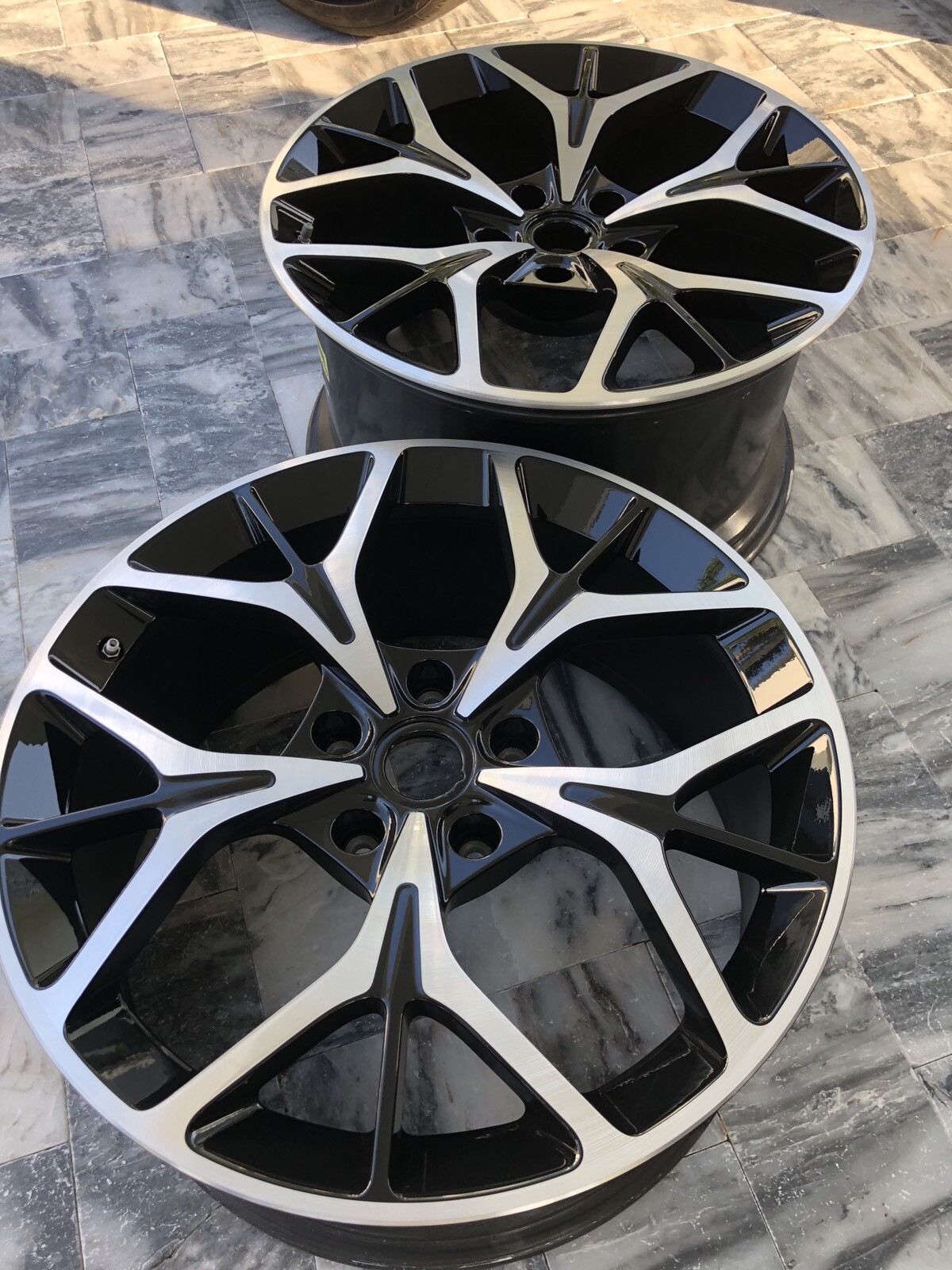 2019 Aston Martin DB11 Volante Wheels RIMS Part#KY53-1007-CA. #KY53 ...