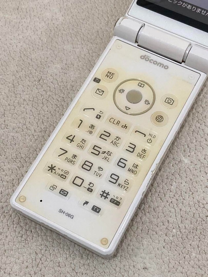 SHARP AQUOS KEITAI SH-06G White DOCOMO Android Flip Phone Tested Used ...