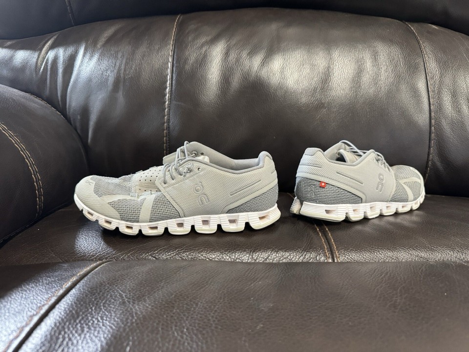 Oncloud Grey Tennis Shoes 19.99507 | eBay