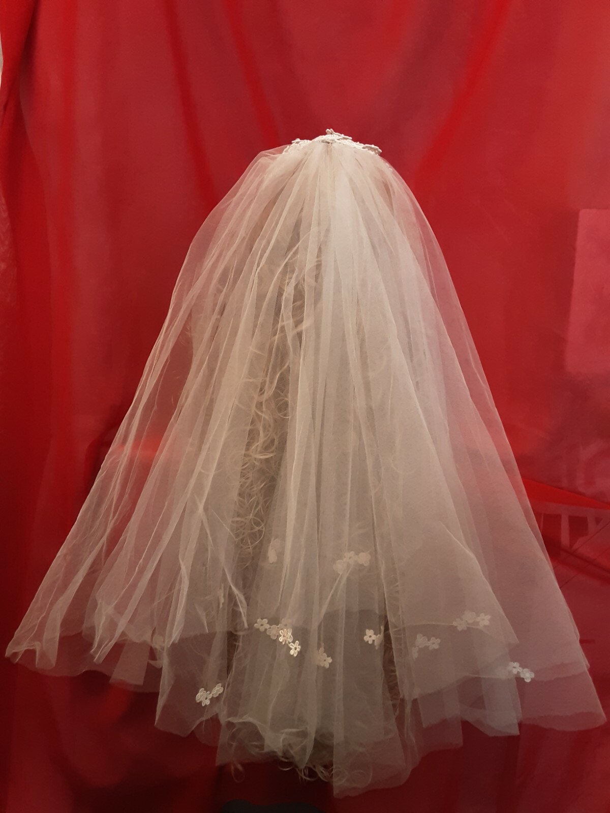 Beautiful Vintage Wedding Bridal Veil Vale Vail Bride Crown Headpiece ...