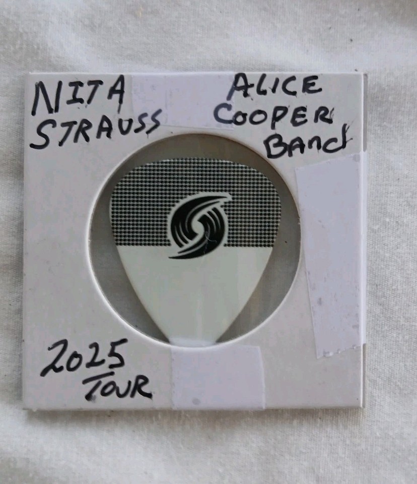 Nita Strauss The Alice Cooper Band Hurricane Nita 2025 Tour Issued ...