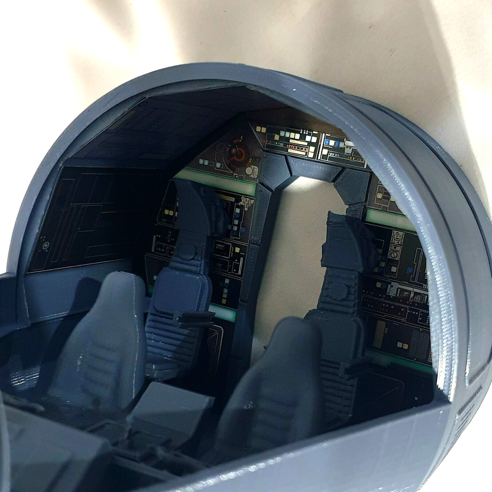 Custom Millennium Falcon Cockpit Diorama for 1:72 scale Figure | eBay