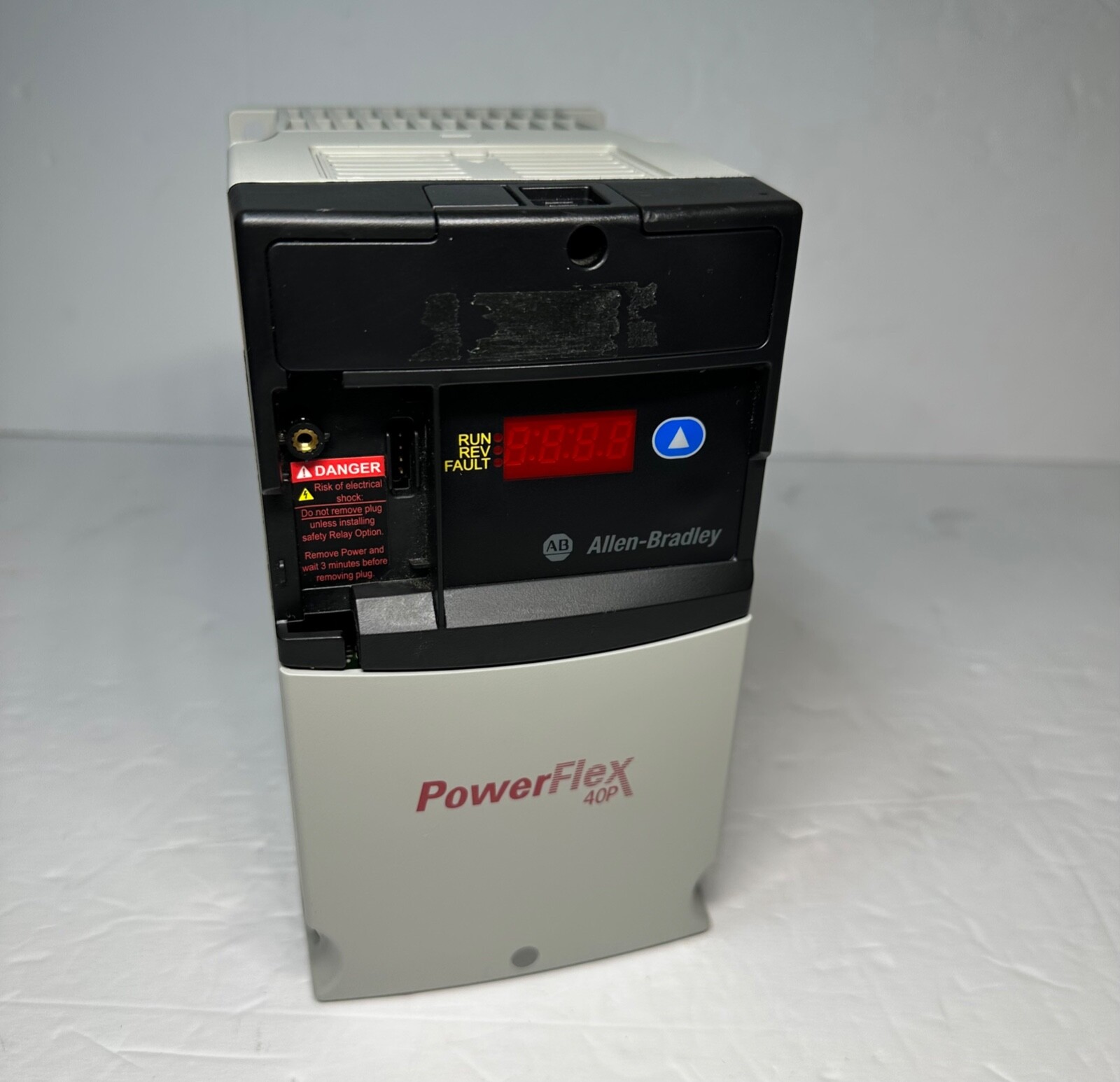 Allen-Bradley 22D-D2P3N104 /A PowerFlex 40P AC Drive 480VAC 3-Phase 2 ...