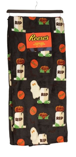 REESE'S Halloween Candy Oversized Plush Throw 60" x 70" Ghost RIP Jack ...