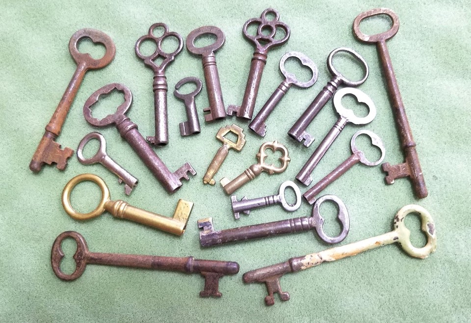 #475 LOT ANTIQUE VINTAGE SKELETON KEY COLLECTION | eBay