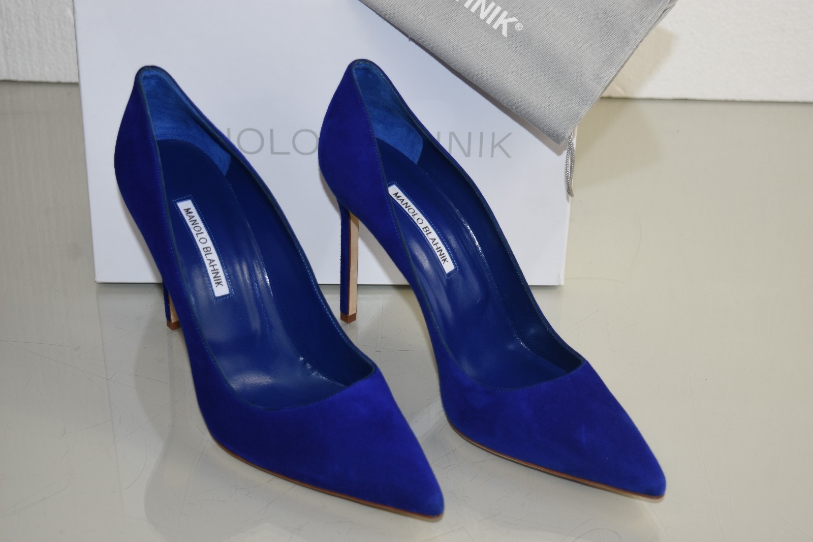 New Manolo Blahnik BB 105 Blue Suede Heels Royal Blue Cobalt Pumps ...