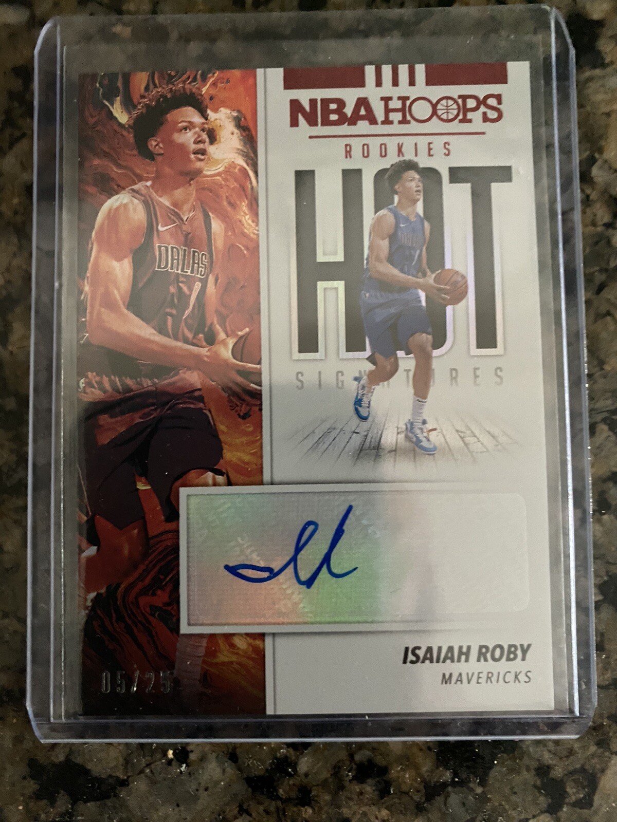 2019-20 NBA Hoops Isaiah Roby Rookie Red Hot Signatures Auto /25 Knicks ...