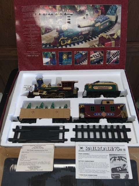 New in box!1992 GreatLand Holiday Express-G Gauge New Bright Train set ...