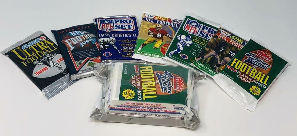 ESTATE LIQUIDATION- LOT OF NEW OLD VINTAGE UNOPENED NFL FOOTBALL CARDS ...