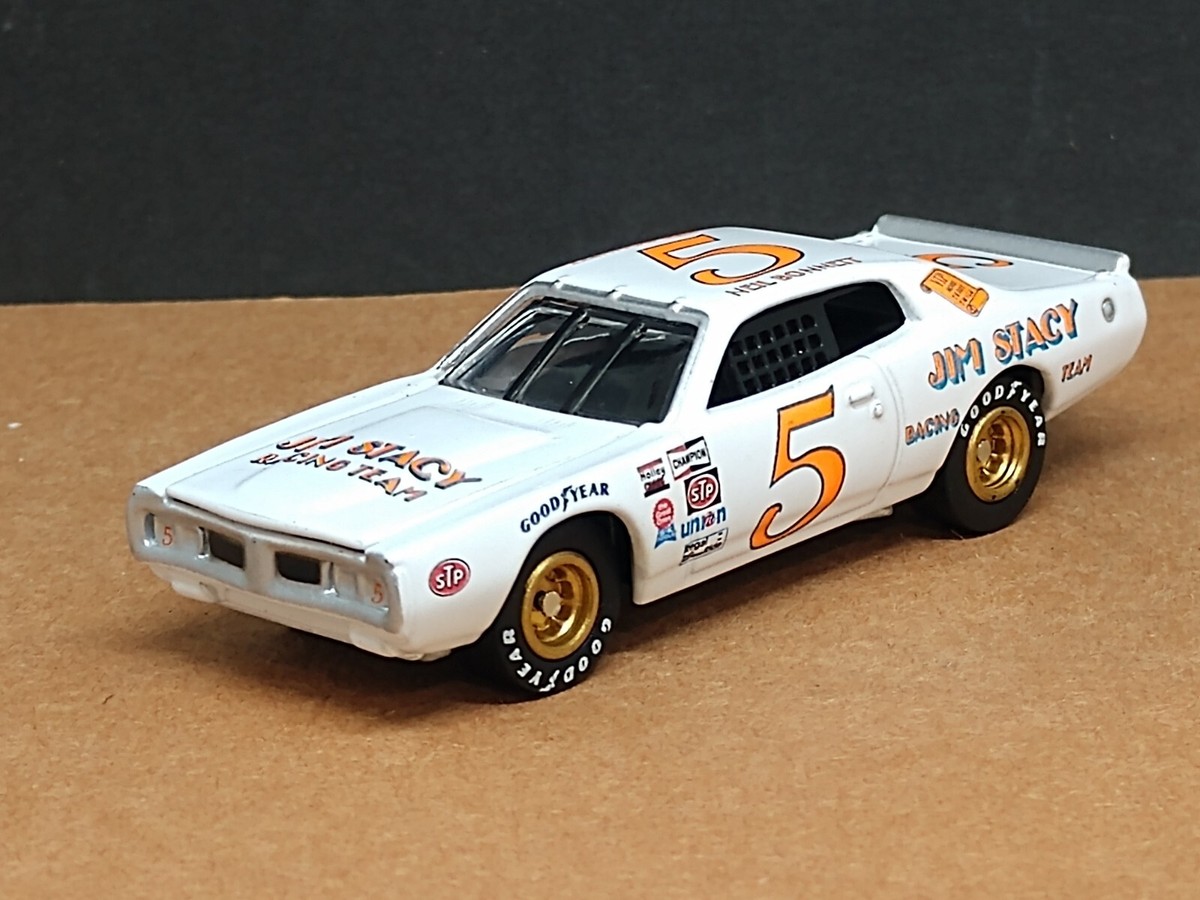 Neil Bonnett Nascar 5 Florida Memory • Dale Earnhardt (left) Comes