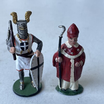 VINTAGE METAL MEDIEVAL TOY FIGURINES - 2 PIECES (h12) | eBay