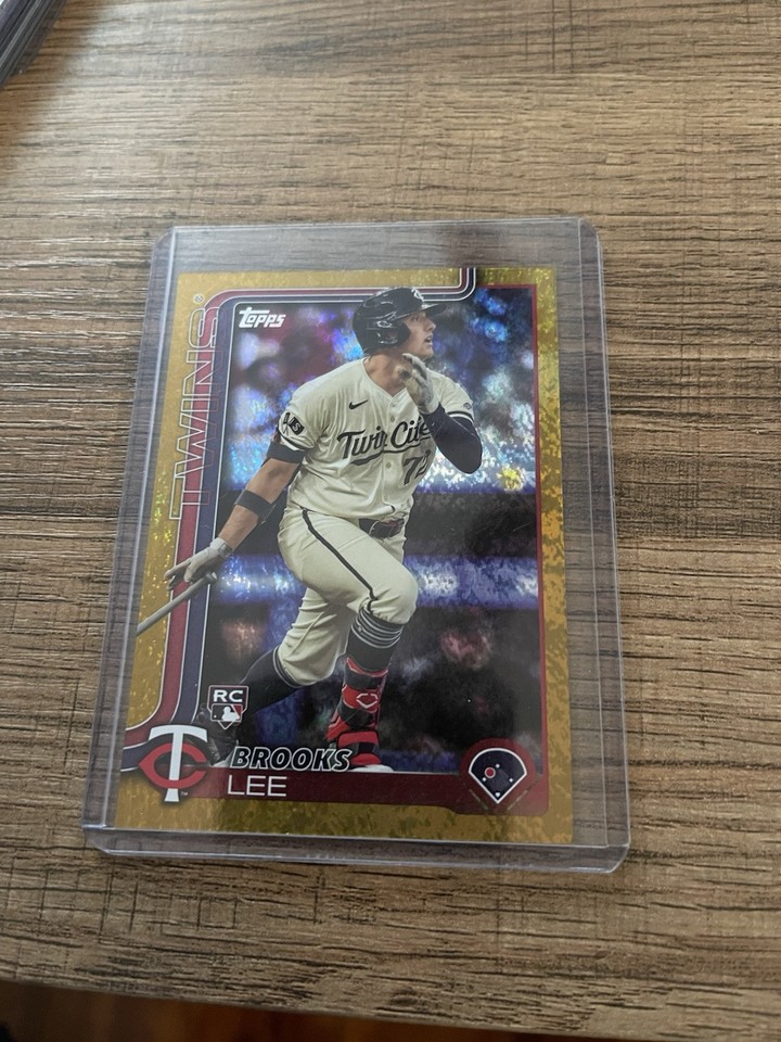 2025 Topps Series 1 Brooks Lee Rookie Card - Orange Foil 4/50 | eBay