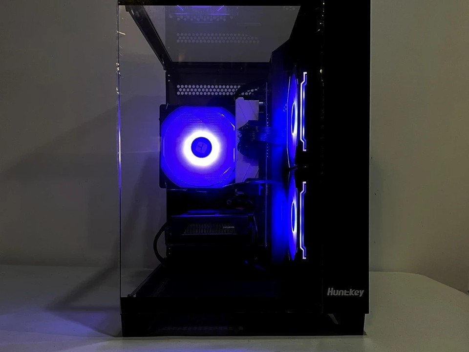 Hyper Budget Gaming Pc Ryzen 5 2600 w/580 2gb 16gb 3200 Mhz 256gb NVMe ...