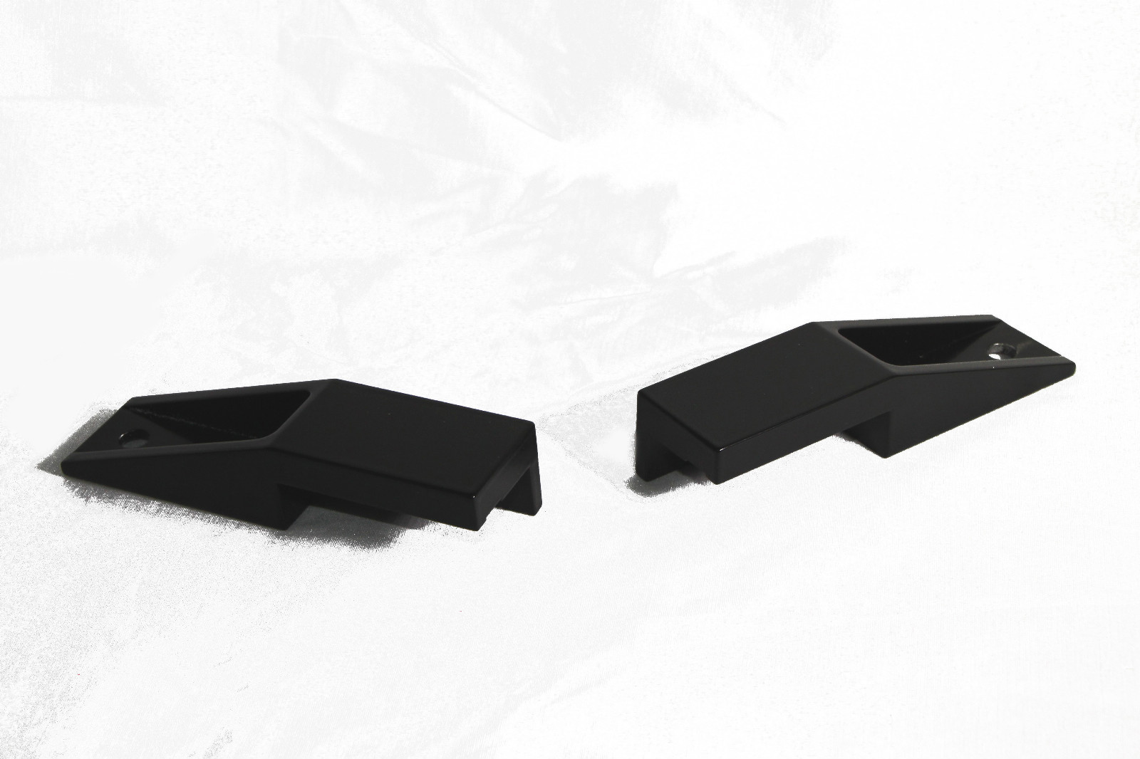 Land Rover Defender 90 Aluminum Soft Top Clips (rear window retaining ...