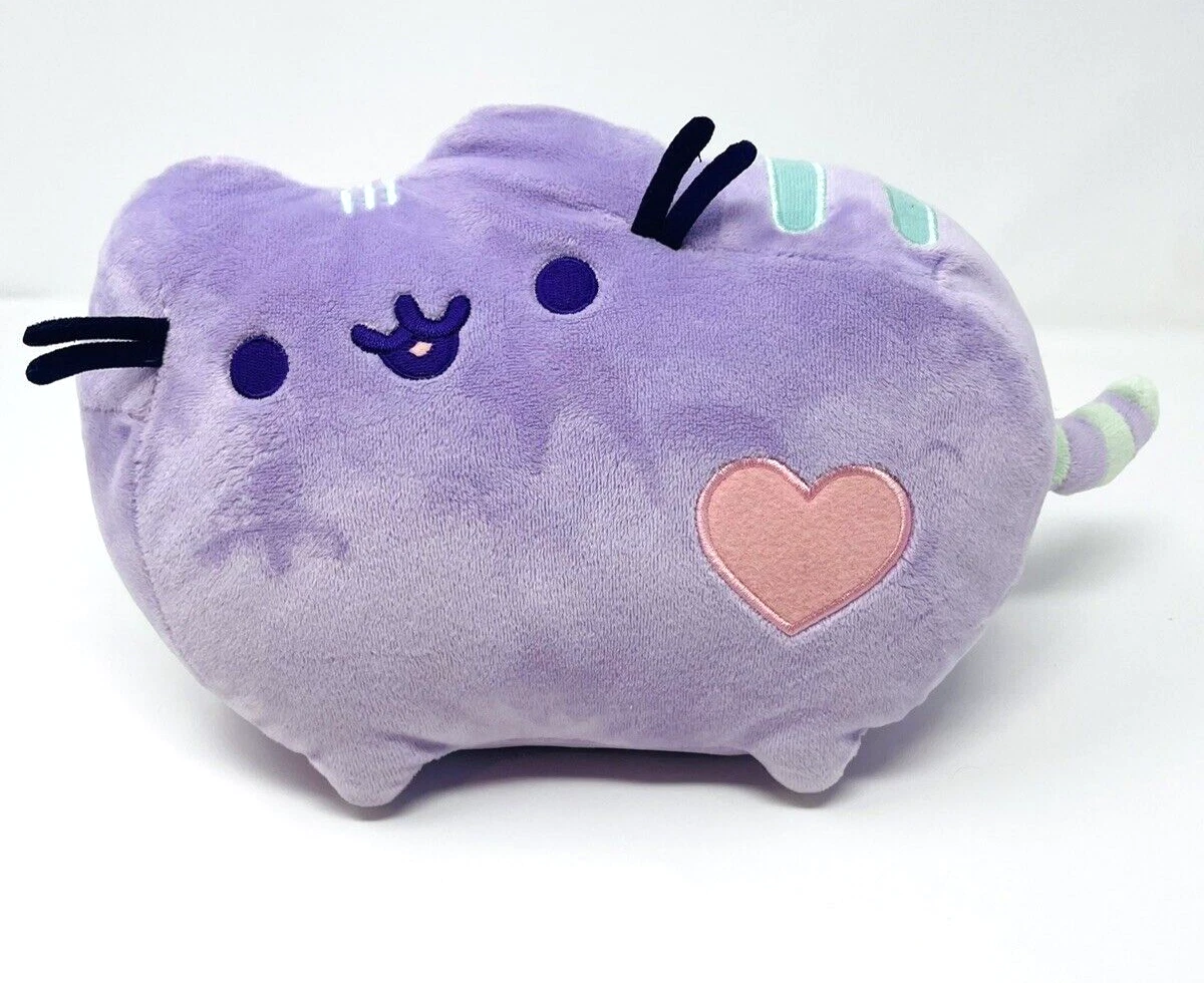 Pusheen Cat Heart