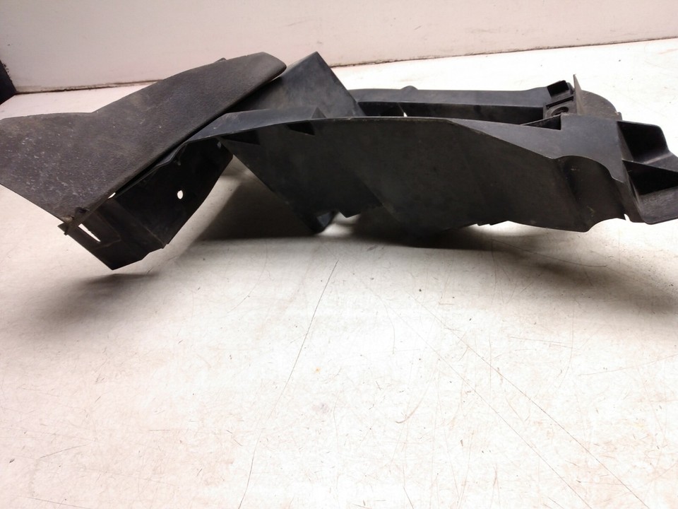 2005-2009 Saab 97X 9-7X Left Side Headlight Mounting Bracket OEM X5516 ...