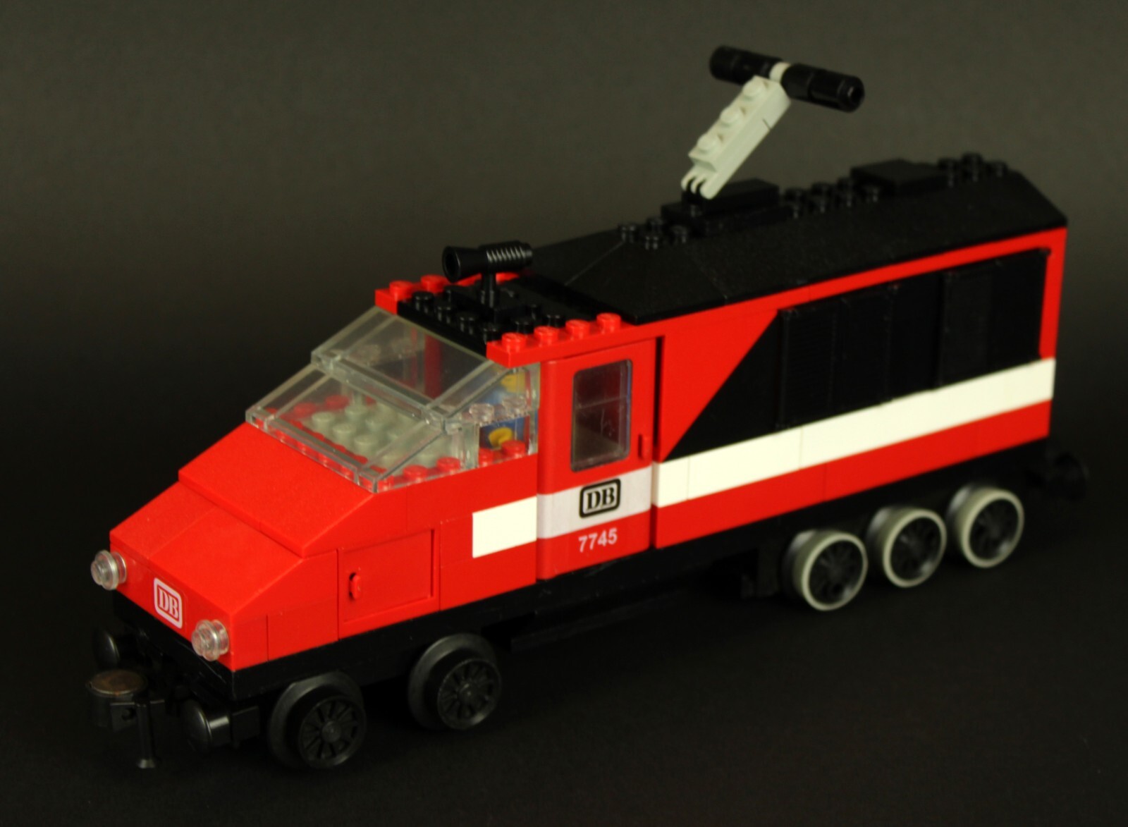Lego 12V Train 7745 High-Speed City Express Passenger Train Complete ...