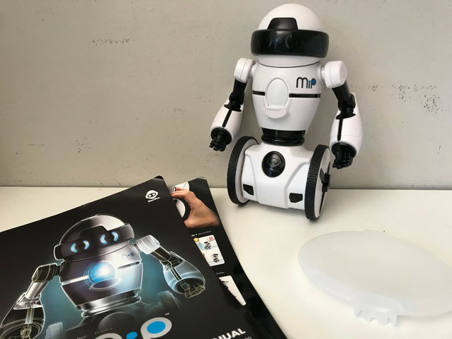 WowWee MiP Balancing Robot - White (0821) for sale online | eBay