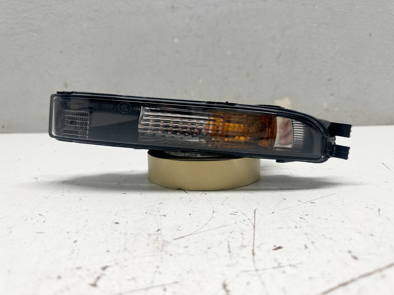 F21271 Nice 2011-2016 Volkswagen Beetle Turn Signal Light Driver Side ...