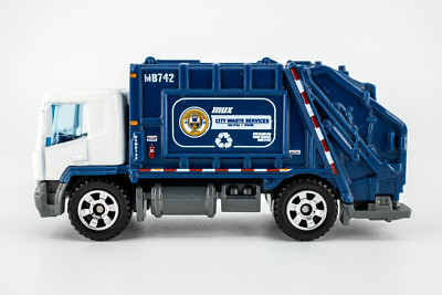 2020 Matchbox #20 Garbage King™ WHITE | BLUE | MBX CITY WASTE SERVICES ...