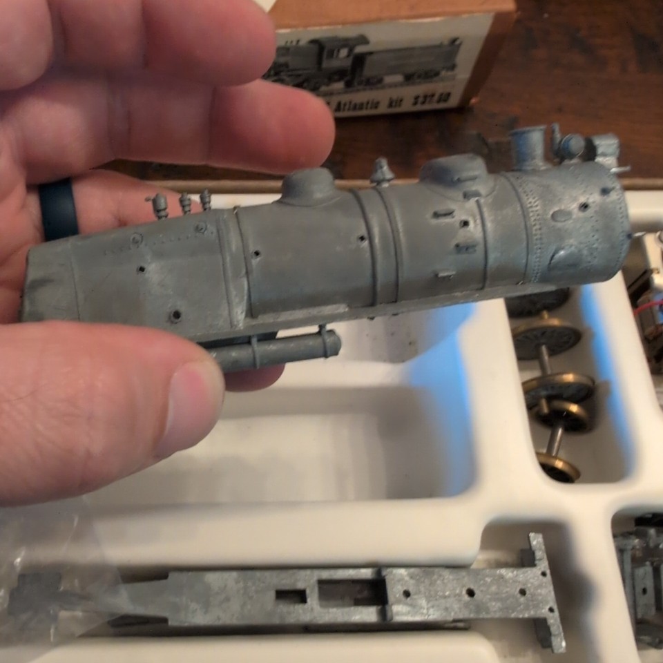 VINTAGE ROUNDHOUSE HO SCALE 4-4-2 ATLANTIC STEAM ENGINE KIT | eBay